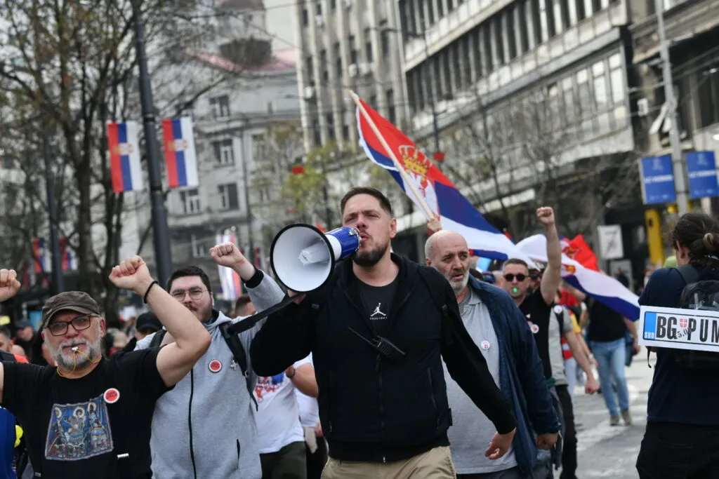 Pogledajte kako je Štimac dočekan na skupu podrške Dijani Hrki - nova.rs