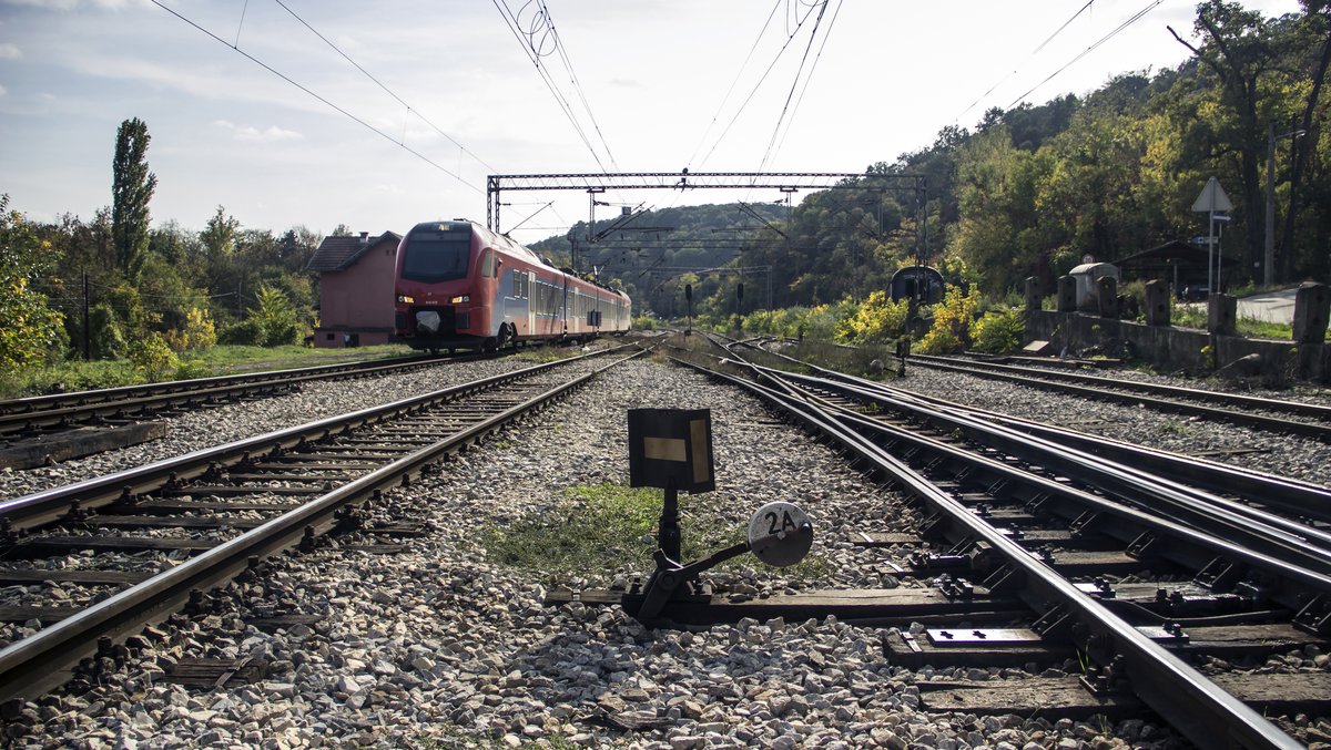 Jedna osoba poginula u železničkoj nesreći kod Futoga - nova.rs