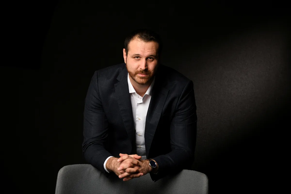 I delfine je sramota, predsedniče: Piše Mihailo Jovićević - nova.rs