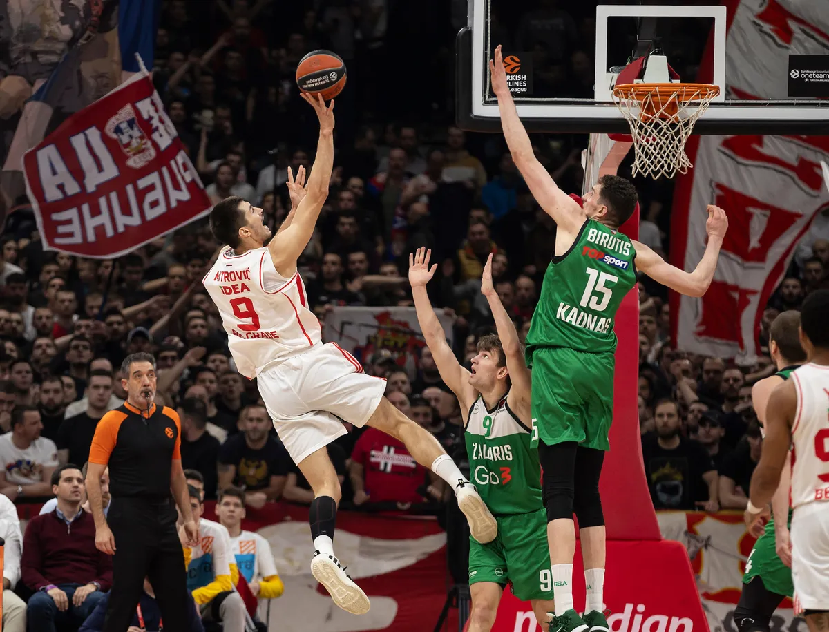 Zvezda nastavlja da tone u Evroligi: Žalgiris srušio crveno-bele posle ...
