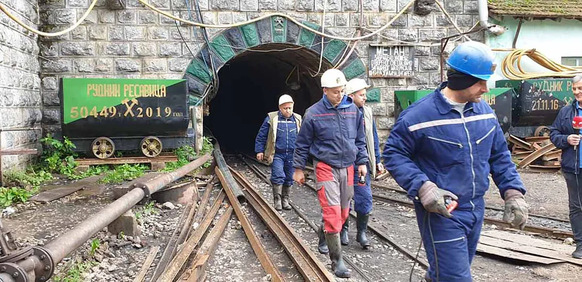 Rudari iz Resavice stupili u štrajk zbog niskih plata - nova.rs