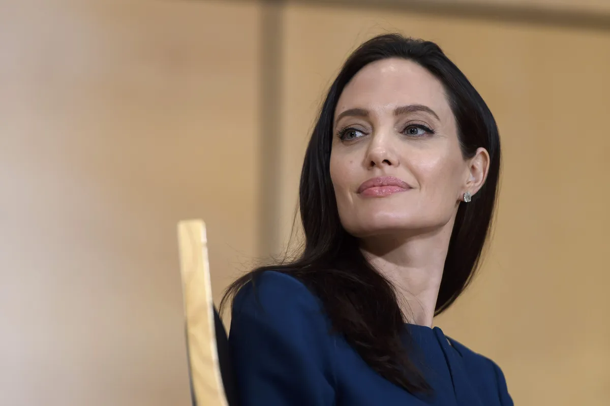 Anđelina Džoli o deci: "Oni ne žele da budu pred kamerama" - nova.rs