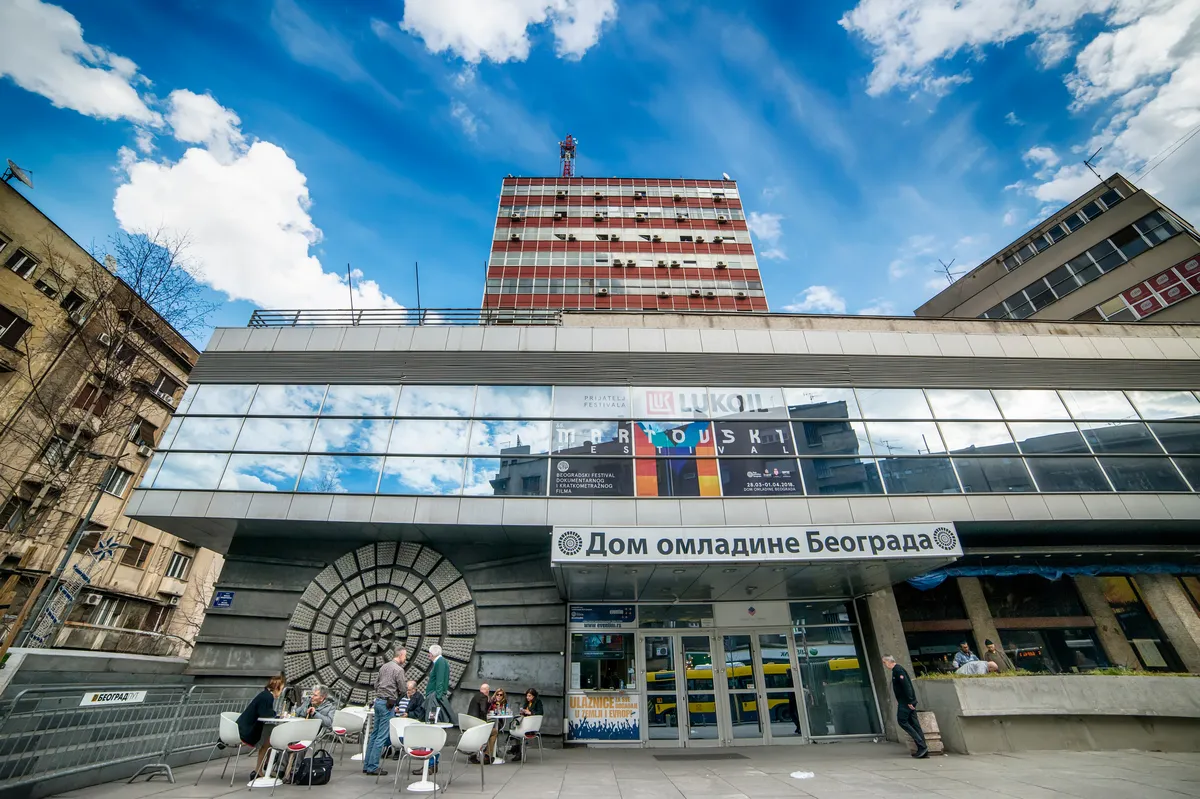 Razgovor o zbirci prepeva srednjovekovnih mističarki: „Smeh se zaori iz ...