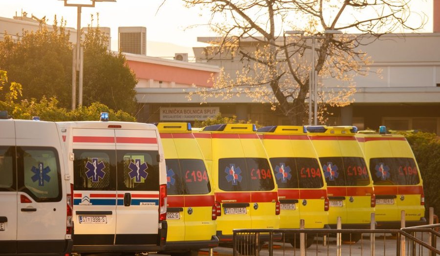 Robot zamalo da ubije radnika u Osijeku: Kolege ga jedva spasle ...
