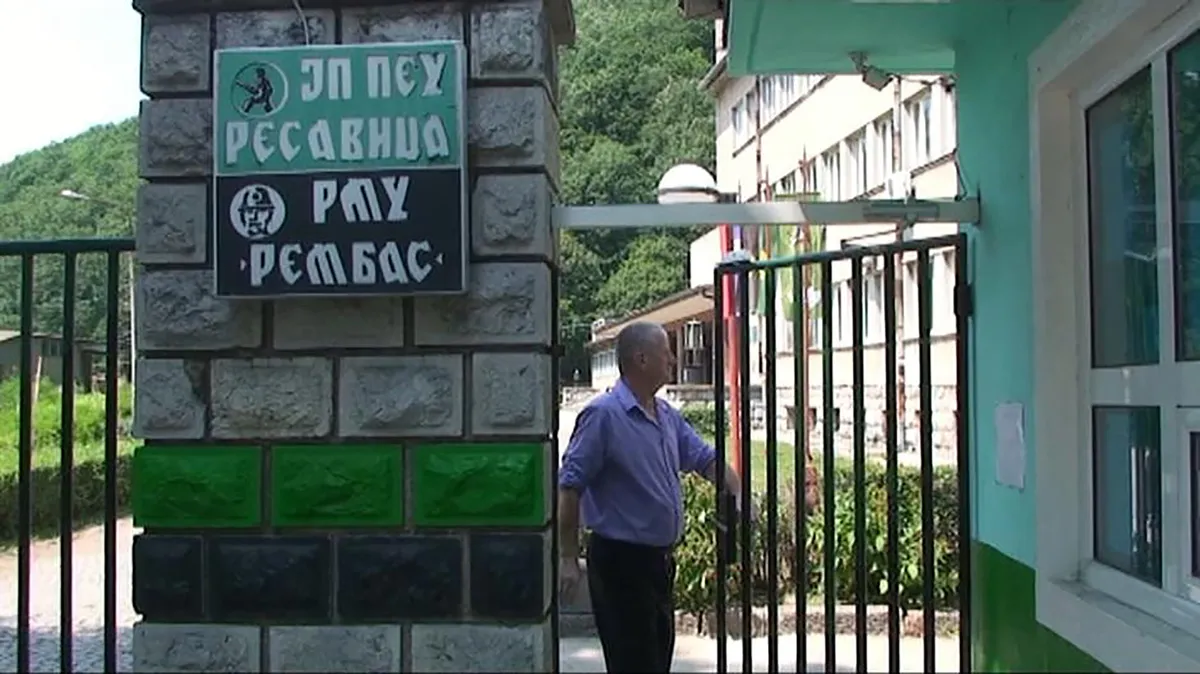 Rudari iz Resavice u ponedeljak stupaju u štrajk zbog malih plata - nova.rs