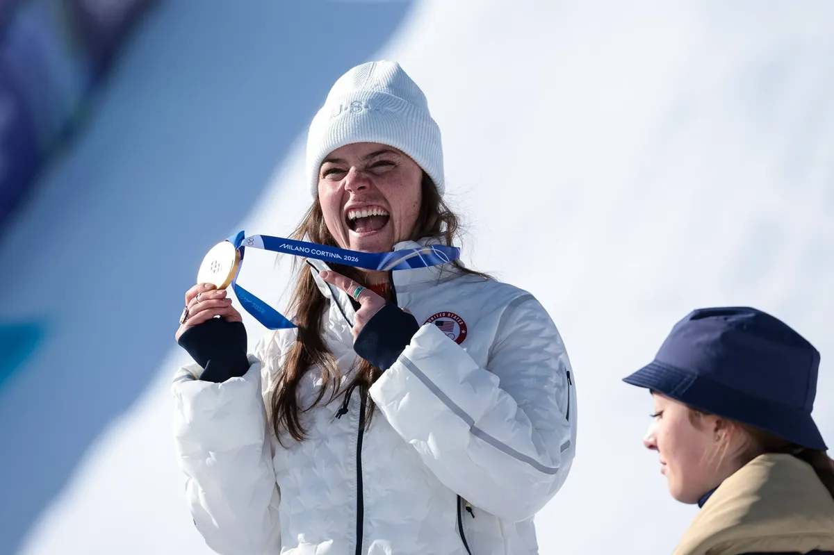 VIDEO Olimpijska šampionka slomila medalju: Frapirala sve kada je ...