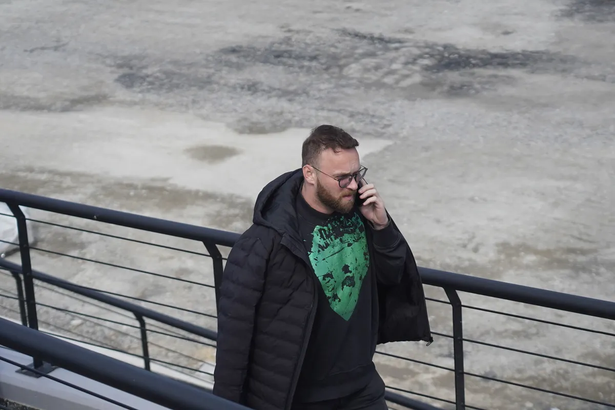 Uhapšeni biznismen Veselin Barović je tast ovog poznatog pevača - nova.rs