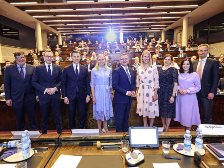 Predstavljena nova vlada Finske, analitičari tvrde: "Najdesnija vlada ...