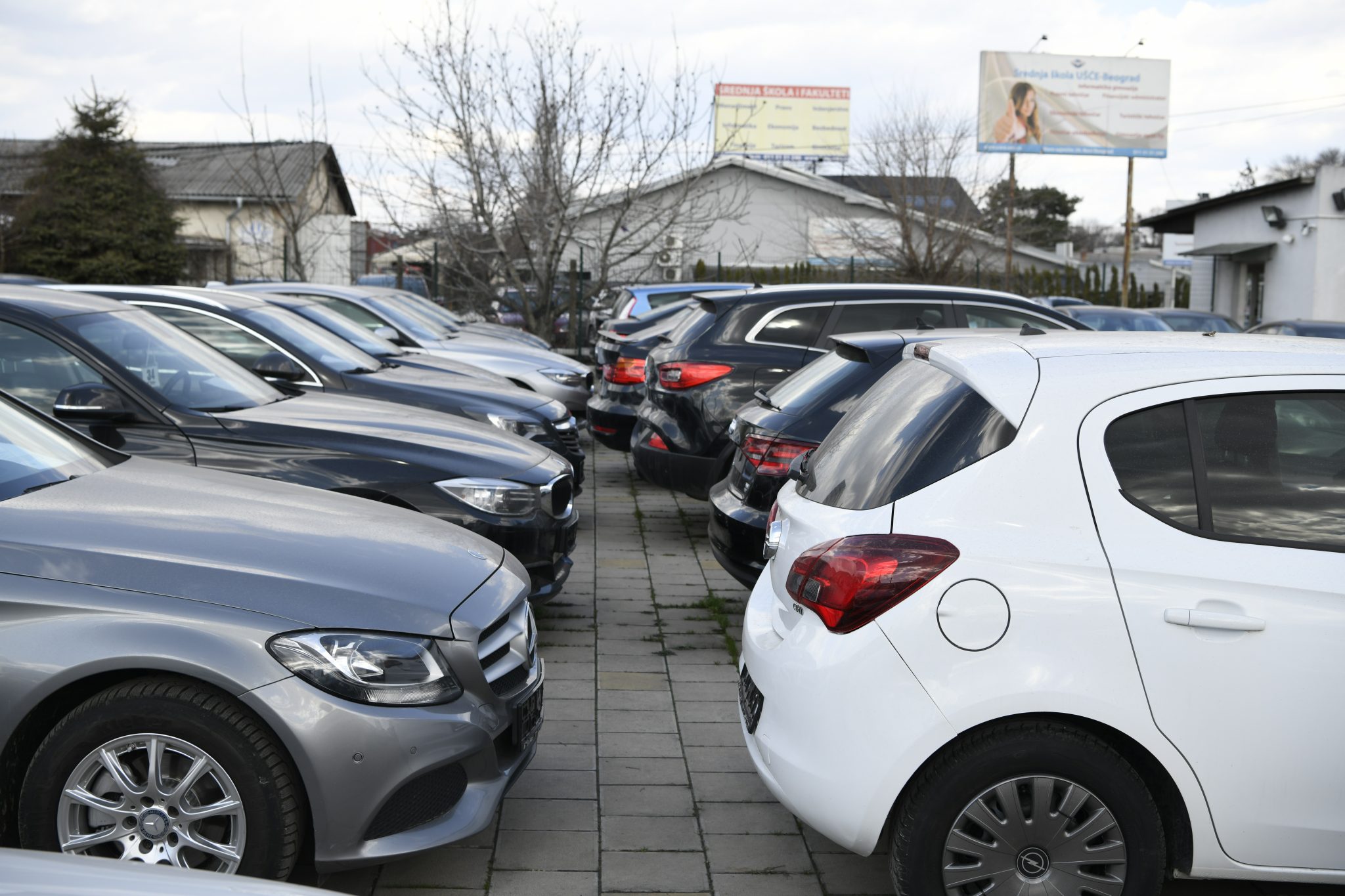 Polovni automobili prošle godine poskupeli skoro 20 odsto – mogu li ...