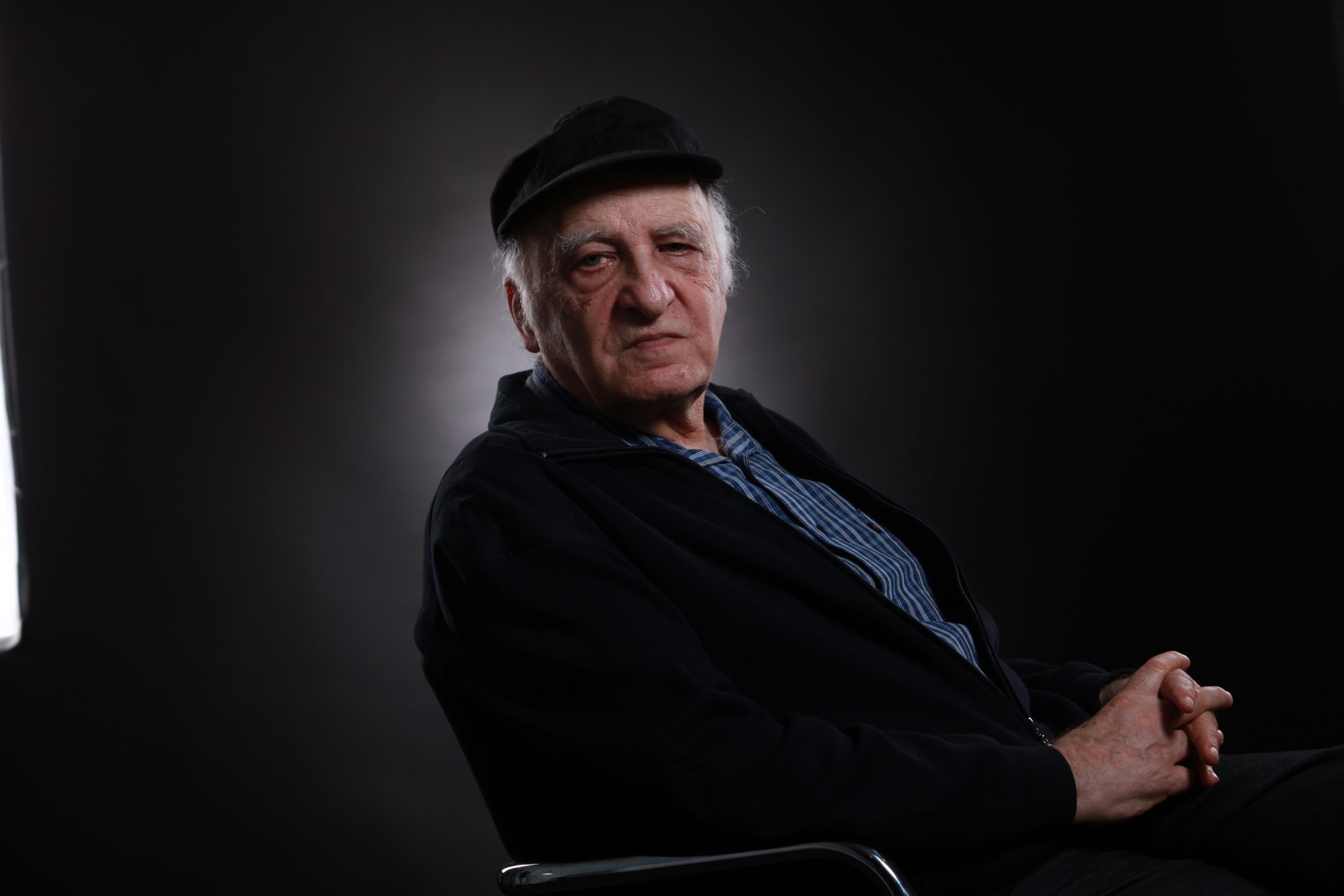 Filip David, pisac u izolaciji: Ne treba politizovati ovu situaciju