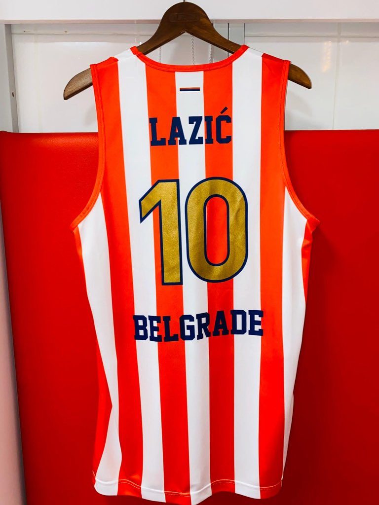 Dresovi zlatne generacije: Retro Zvezda protiv Makabija