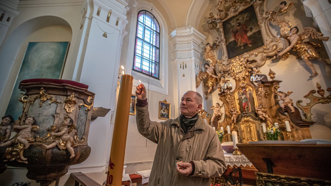 Češka: U crkvu može 15 vernika