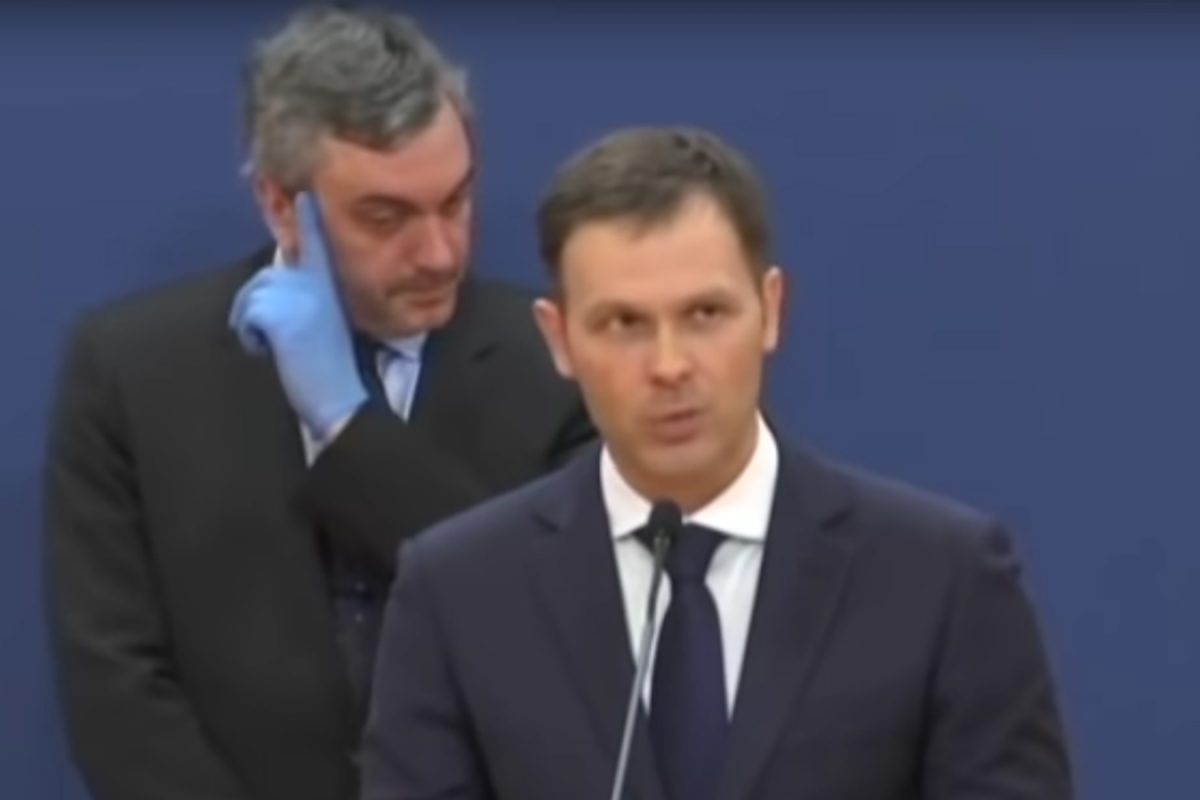 Zaštitne rukavice: Kako ih ne treba nositi