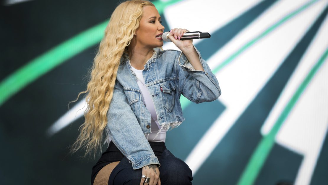 Reperka dobila dete u tajnosti