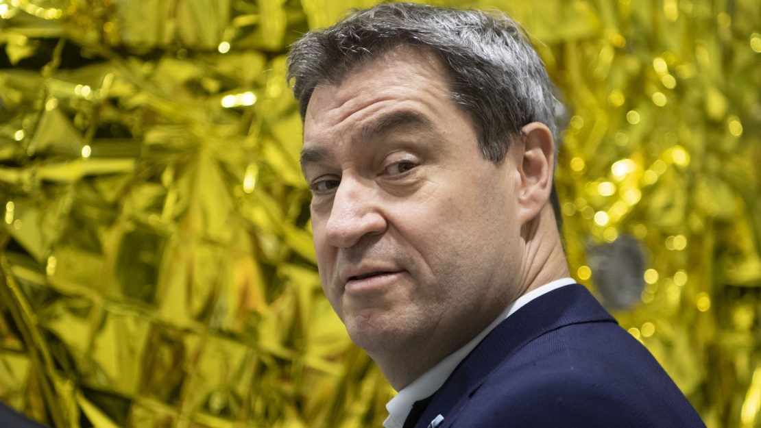 „On je skoro kabaretista": Ko je Markus Zeder, premijer Bavarske koji ...