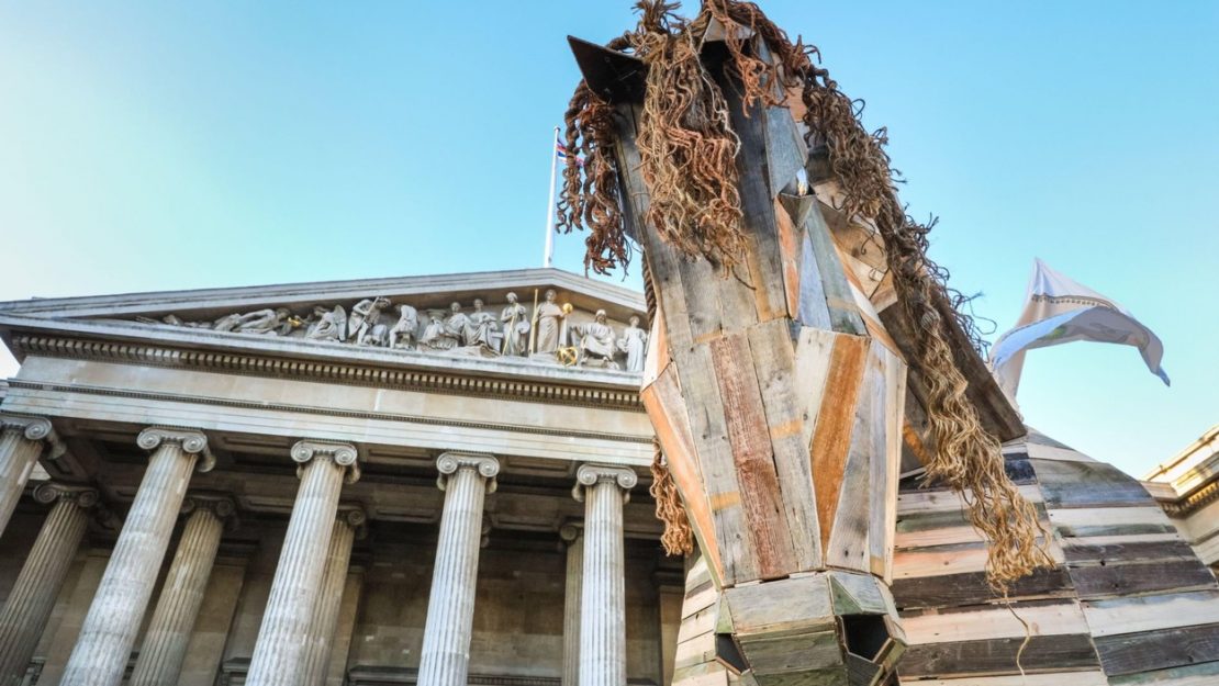 Opasan Trojanac: Lažna prijava za vizu mamac za špijuniranje