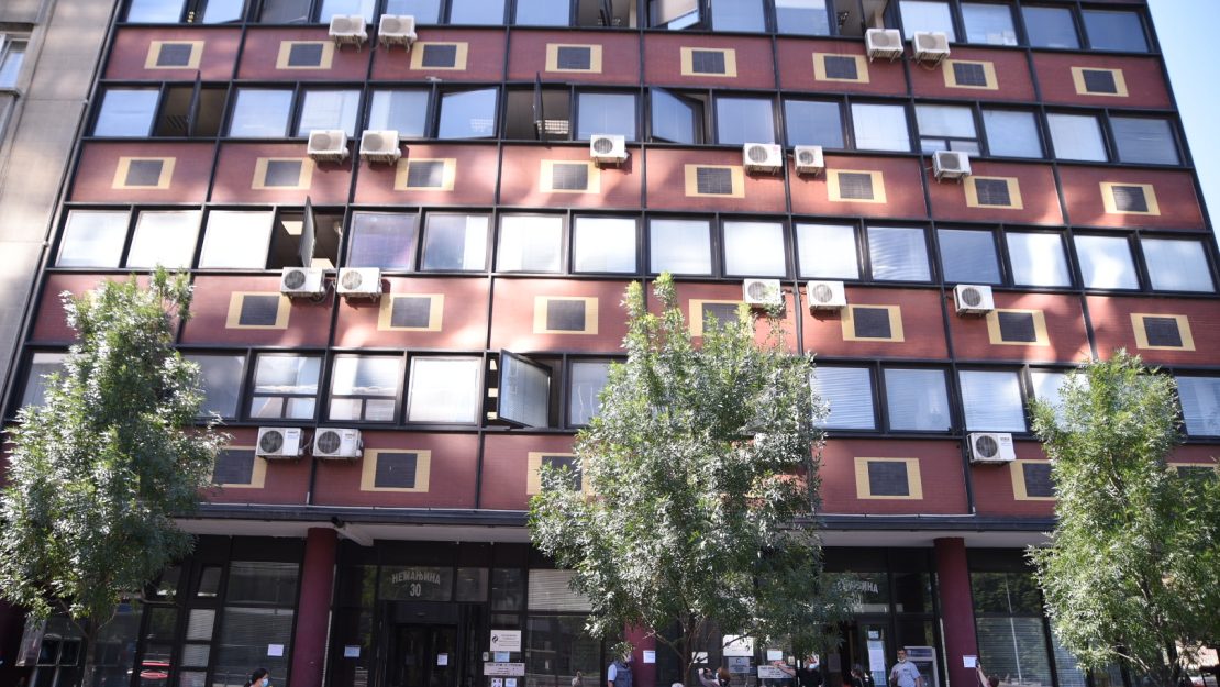 Filijala RFZO privremeno se izmešta iz Nemanjine ulice u Beogradu ...