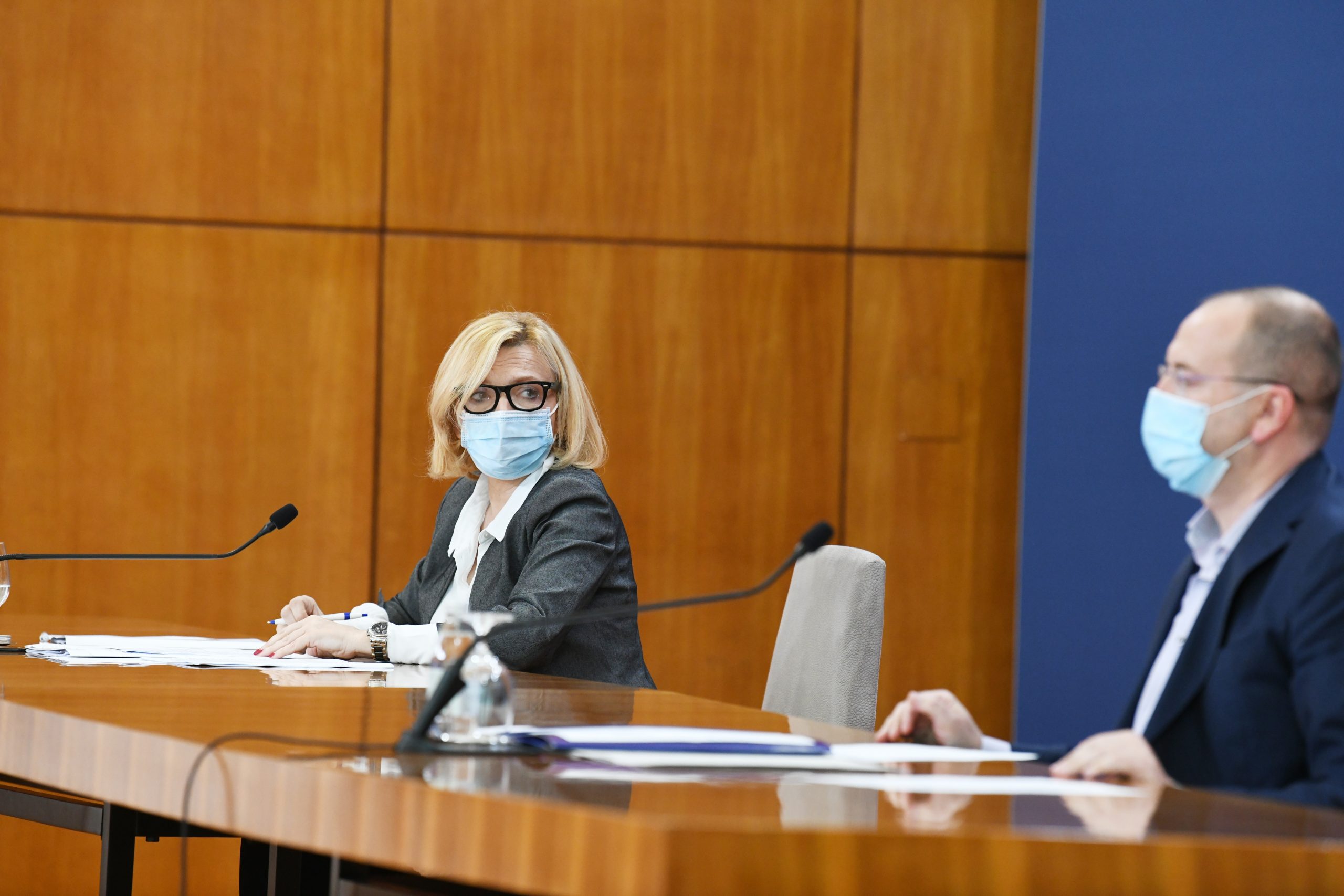 UŽIVO Pada broj pacijenata na respiratorima