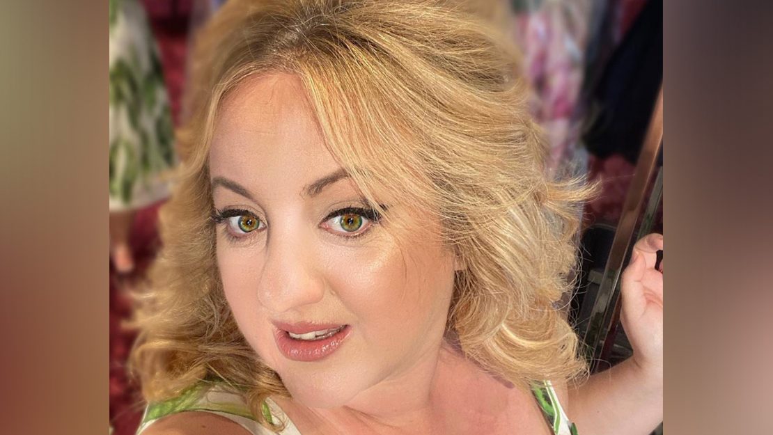 Plus-sajz model Sandra za Nova.rs: Kako je raditi za D&G