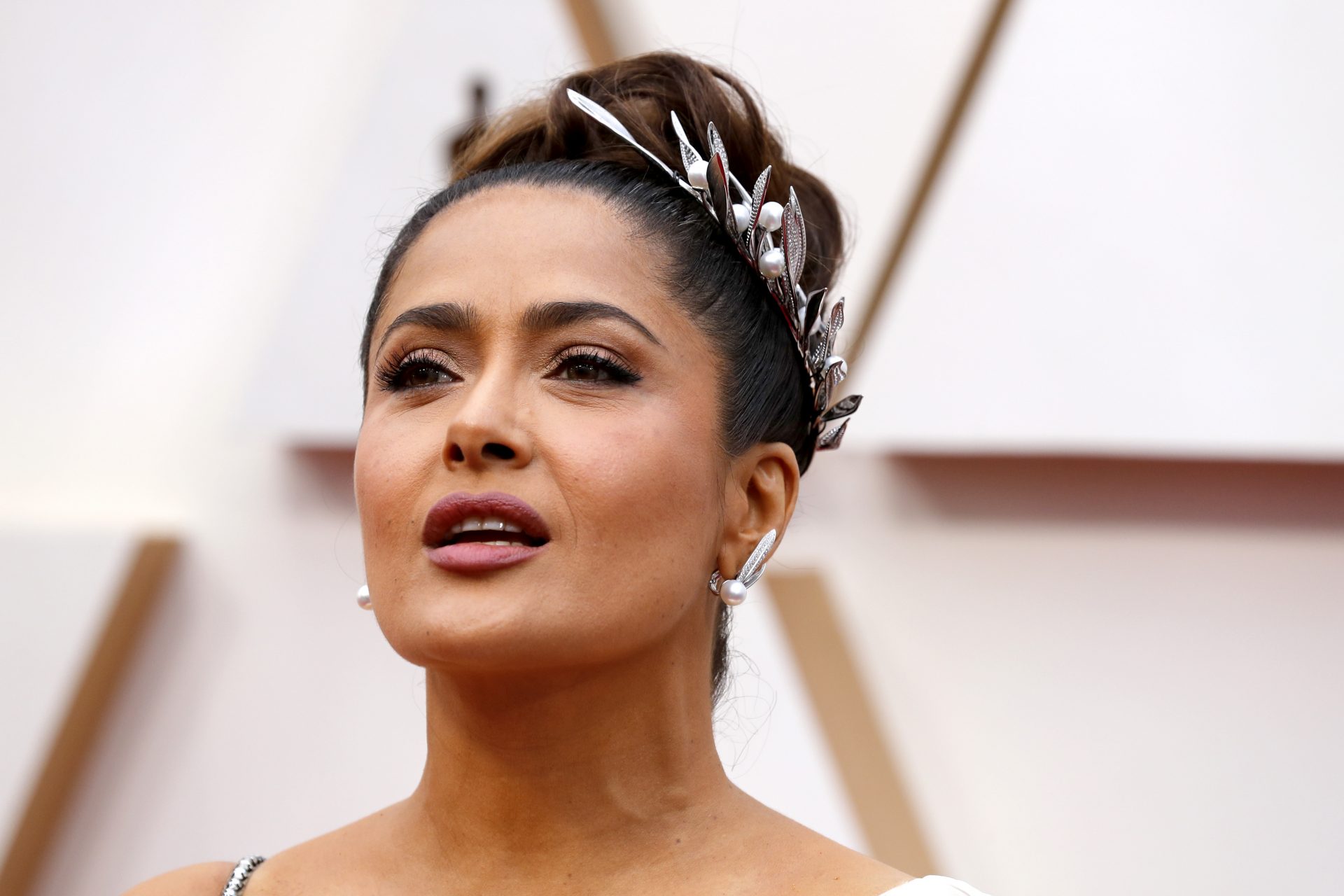 Selma Hajek u bikiniju u šestoj deceniji