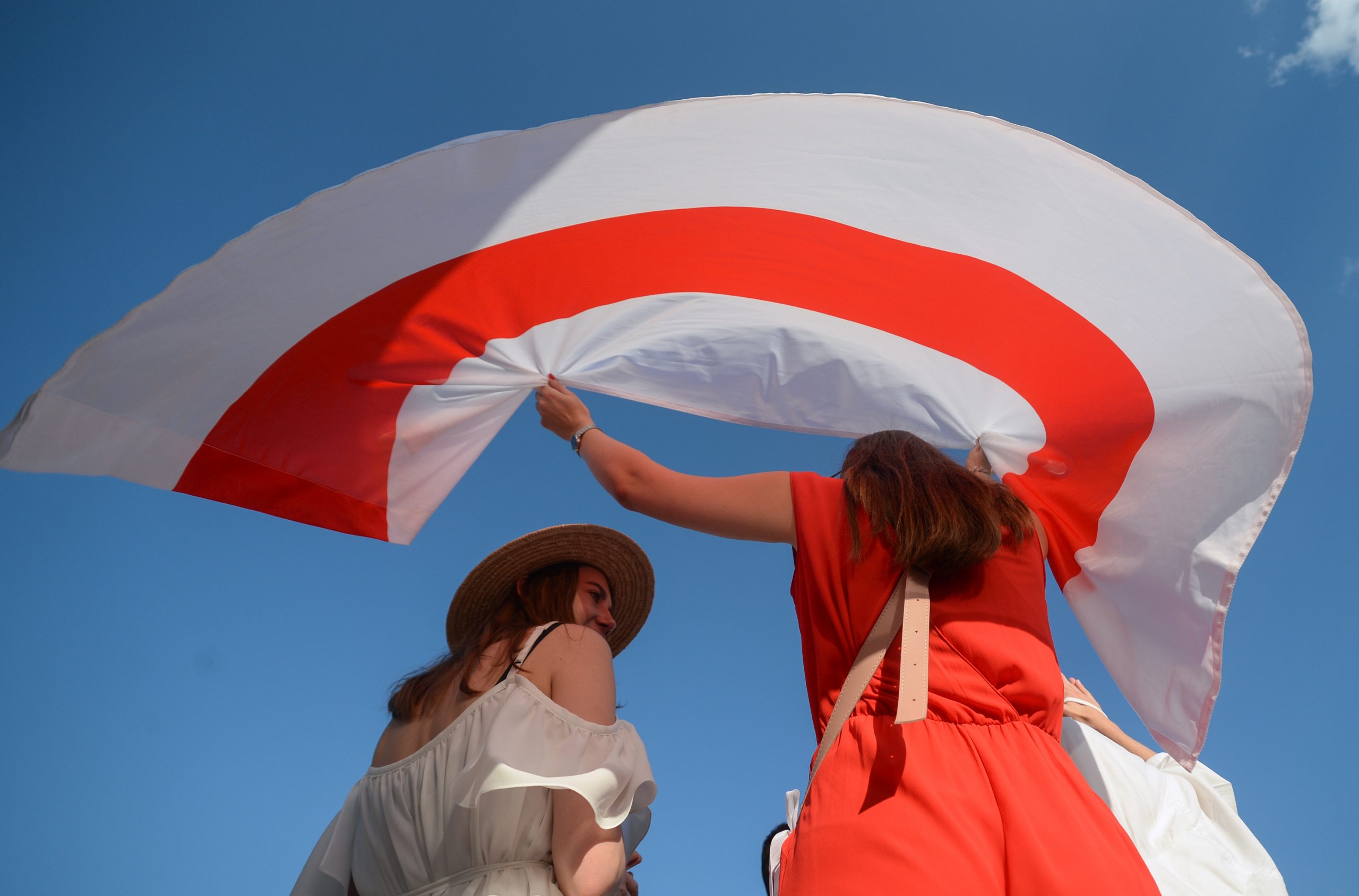 Crveno Belo Crna Zastava