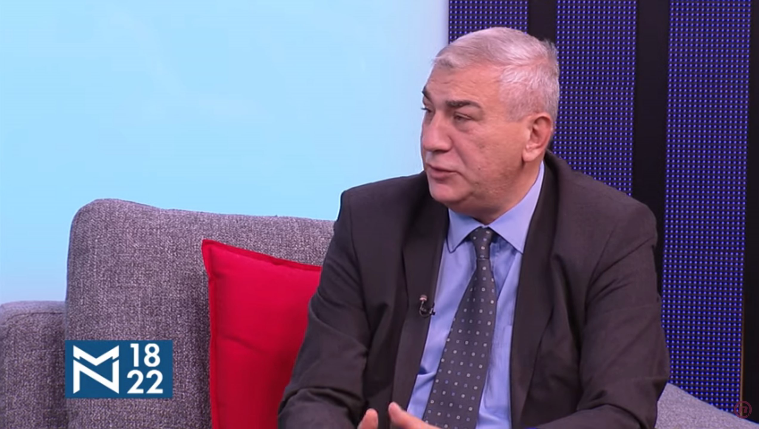 Georgi Genov i Vladimir Vlaho: Turizam na respiratoru