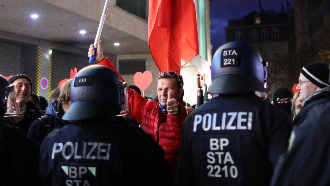 Lajpcig: Hiljade Nemaca protestuje protiv karantina