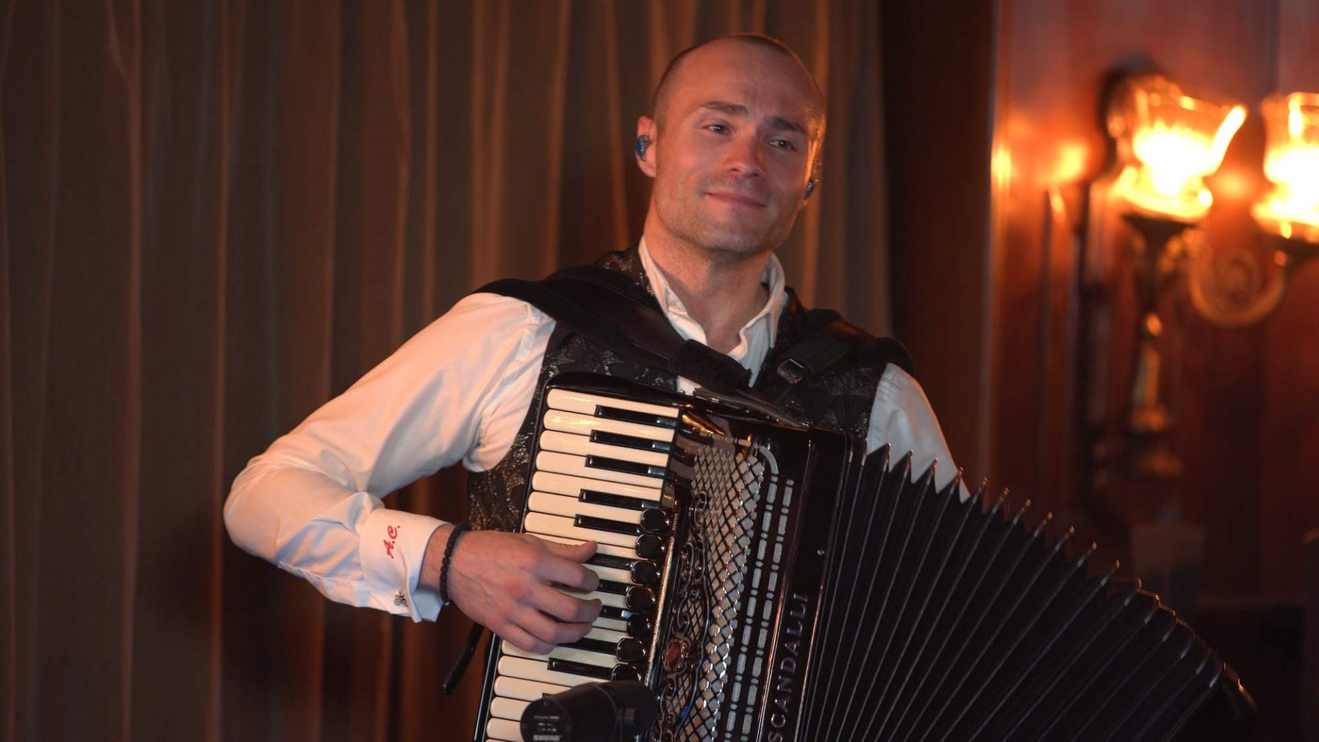 Onlajn koncert Ace Sofronijevića na Svetog Nikolu