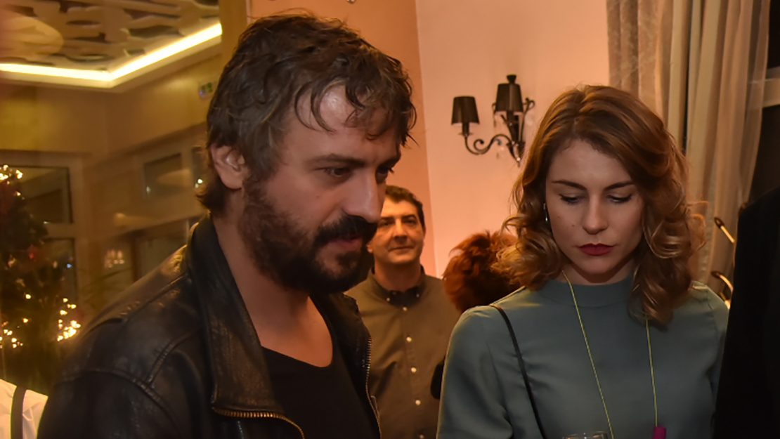 Pakleni sto broj sedam: Kako izgleda proslava Baneta i Tihane FOTO
