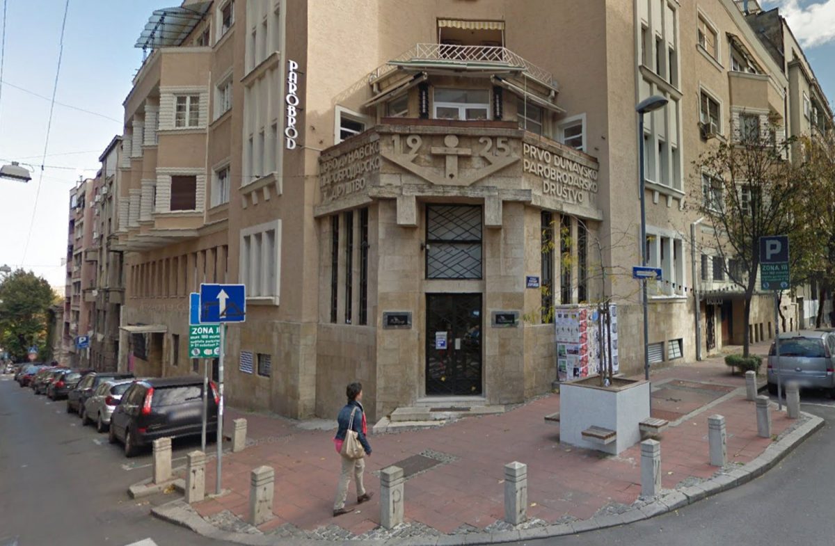 UK Parobrod slavi deceniju postojanja izložbom 75 umetnika