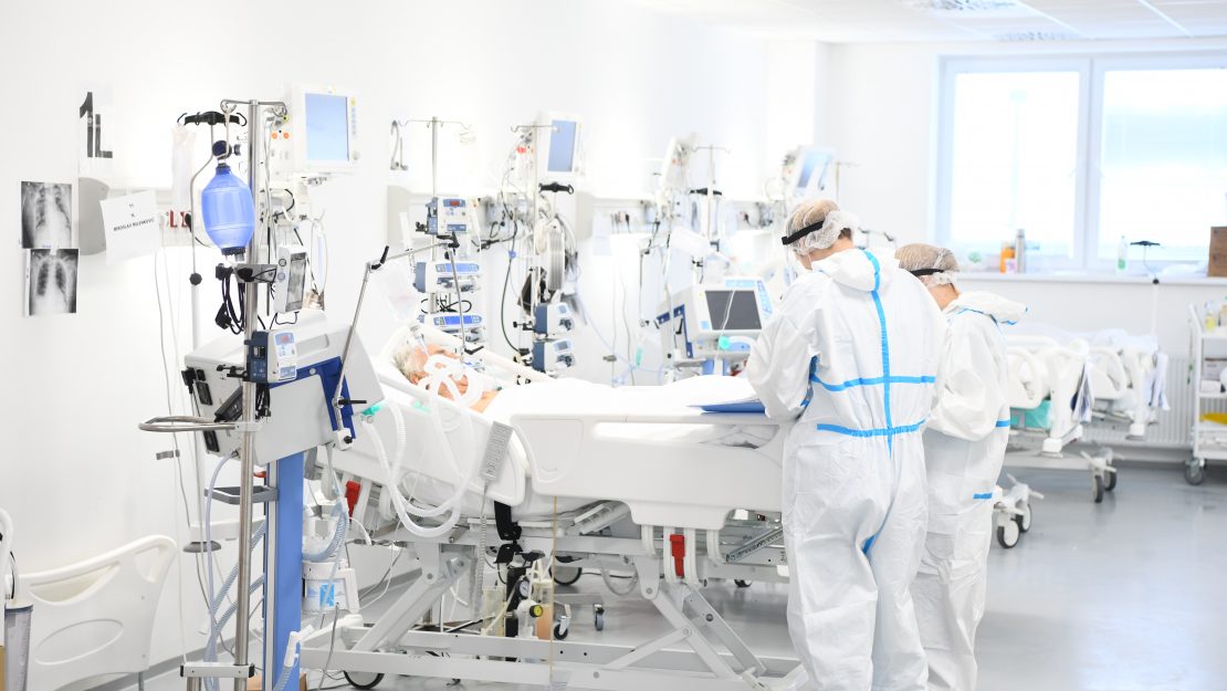 Preminulo još sedam osoba, raste broj pacijenata na respiratorima