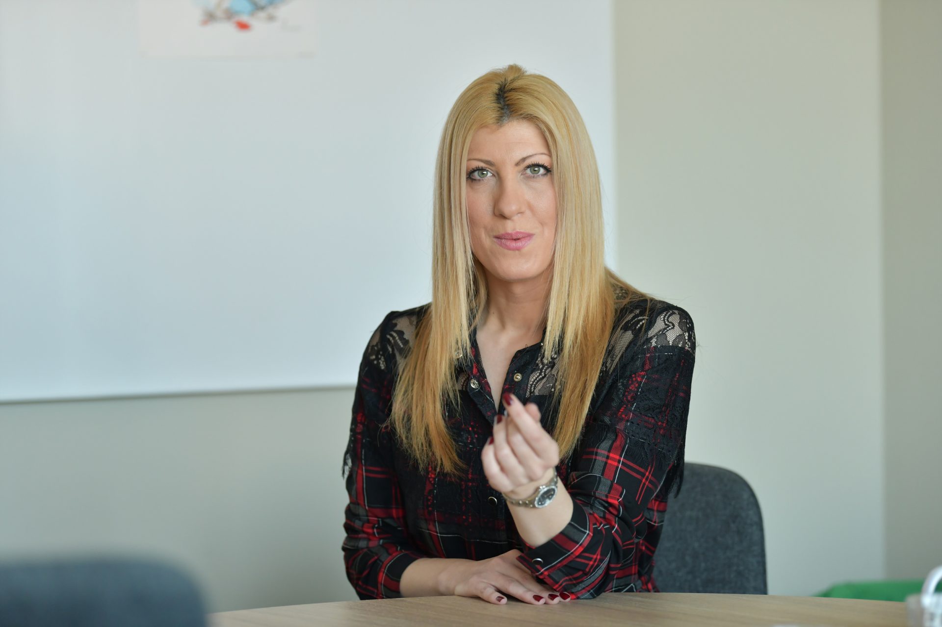 Jelena Zorić o njenom potpisu na dve izborne liste: Čak i da se tata ...