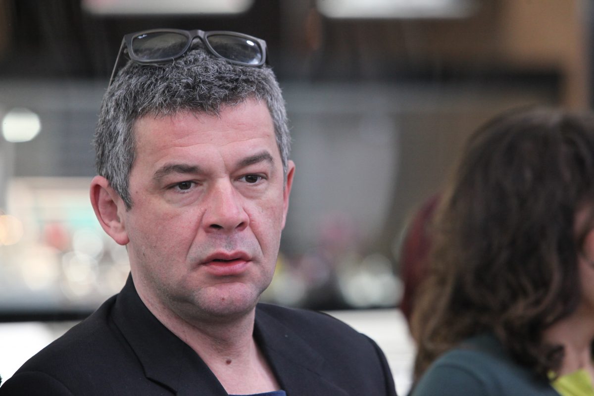 Nebojša Glogovac odrastao u svešteničkoj porodici, a na njegovom grobu ...