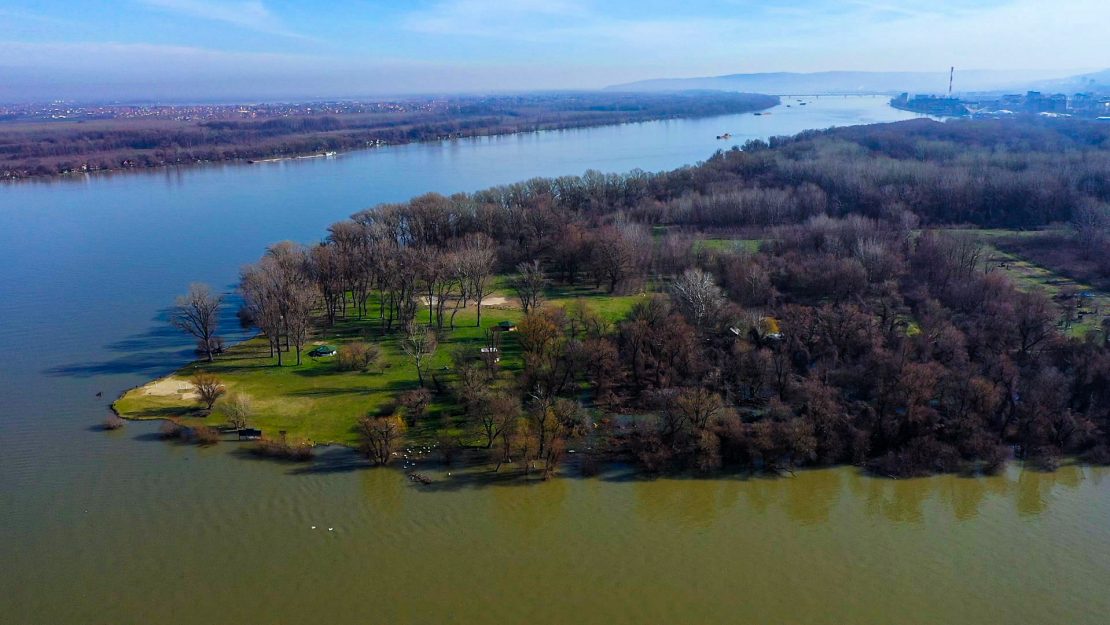 Snimci Velikog ratnog ostrva iz drona