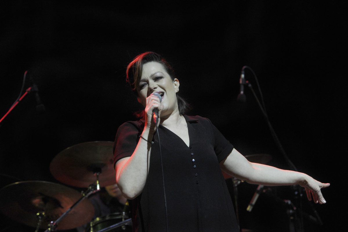 Golo telo Ivane Peters u ogledalu ostavlja puno prostora za maštu FOTO