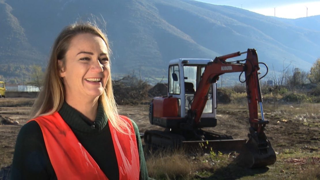 Voziti bager je kao igrati video igrice