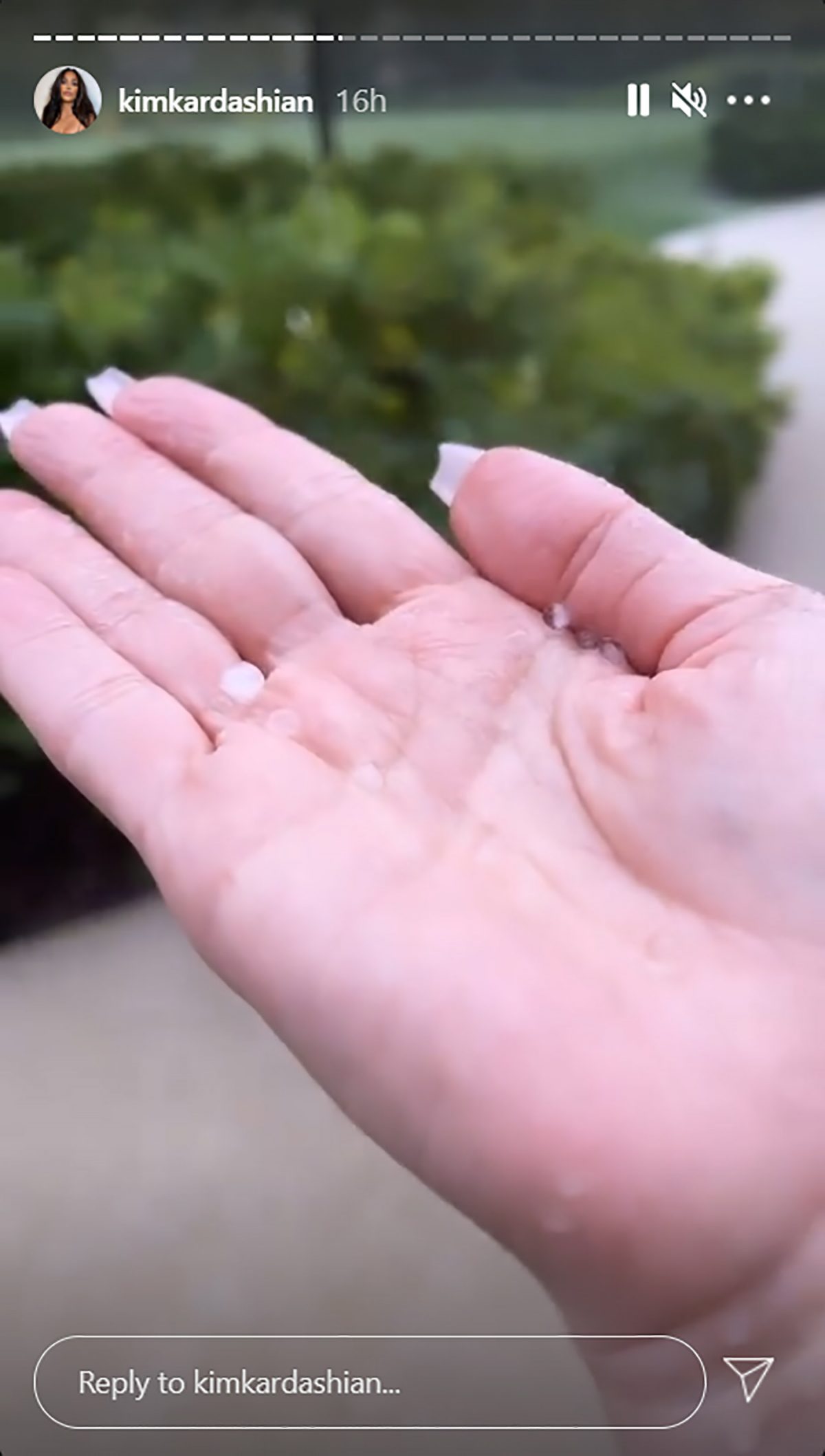 Koji blam: Kim Kardašijan ne razlikuje grad od snega