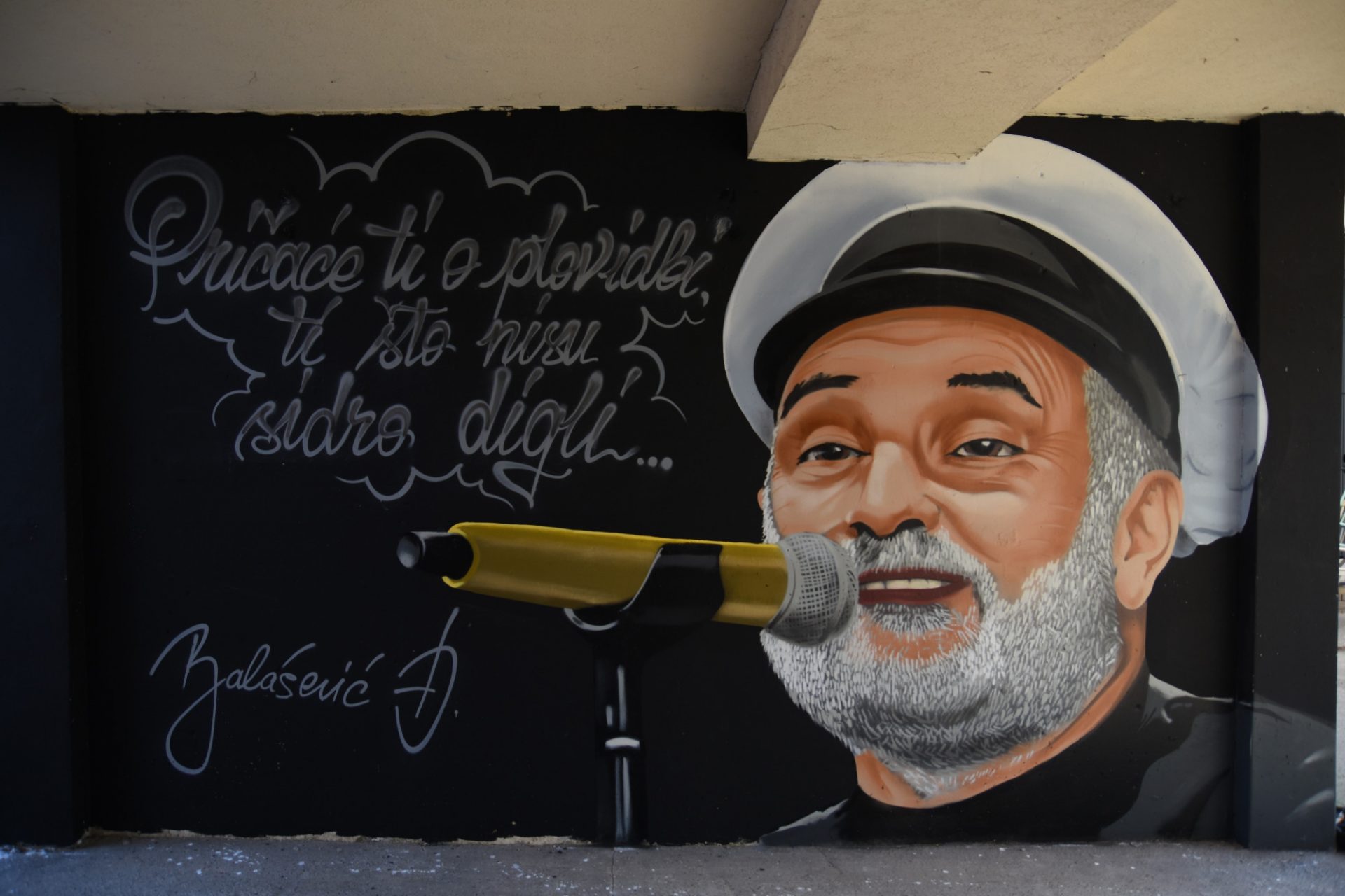 Balašević dobio mural u Novom Sadu - fanovi su zgroženi