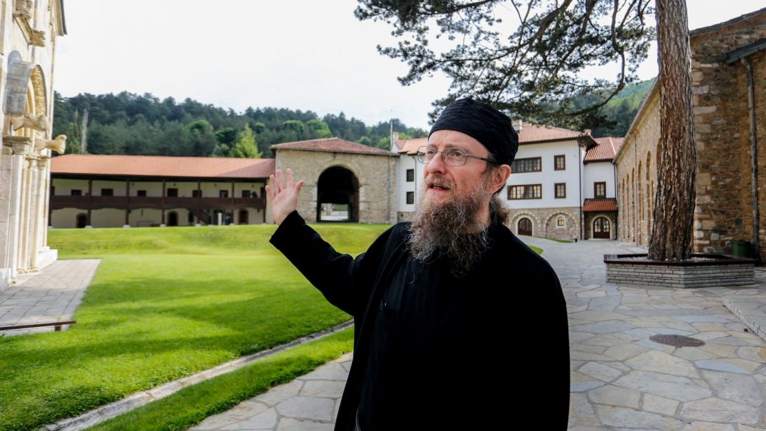 Iguman Sava Janjić: Kurti ponavlja Miloševićeve greške