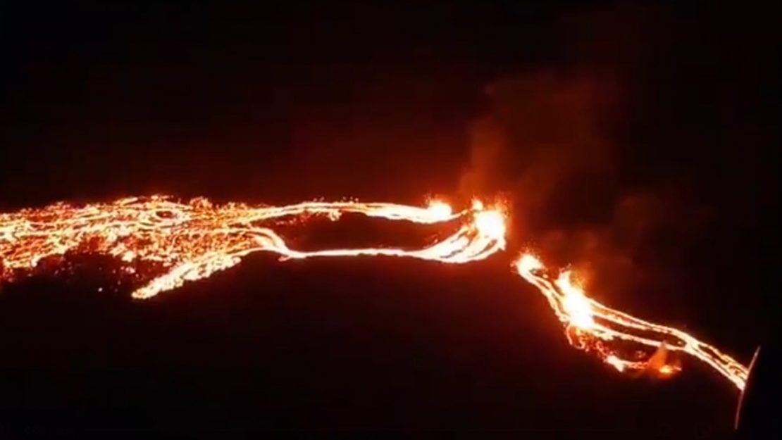 Posle 900 godina: Proradio vulkan na Islandu (VIDEO)