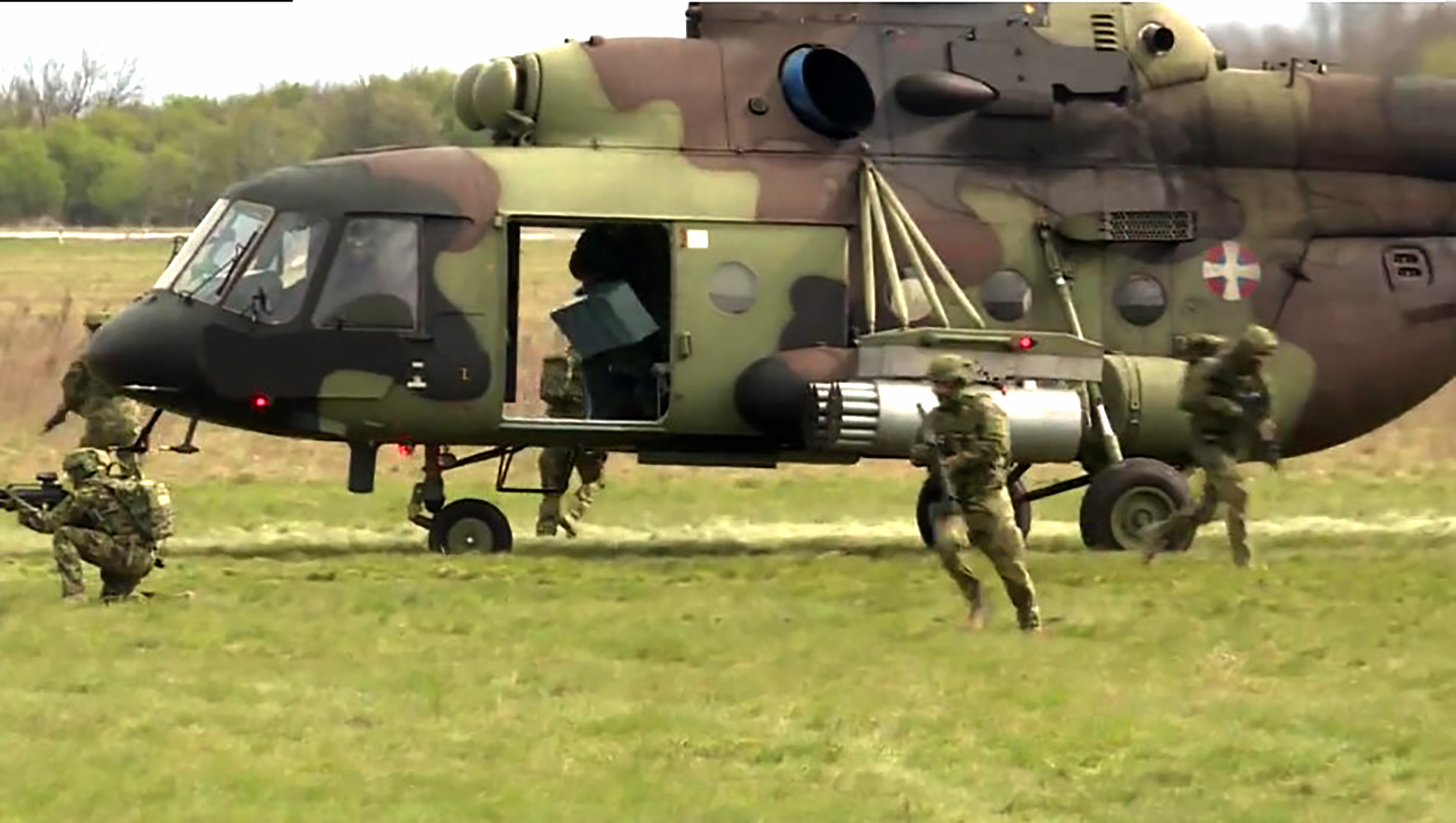 Novosti: Vojni rok šest meseci