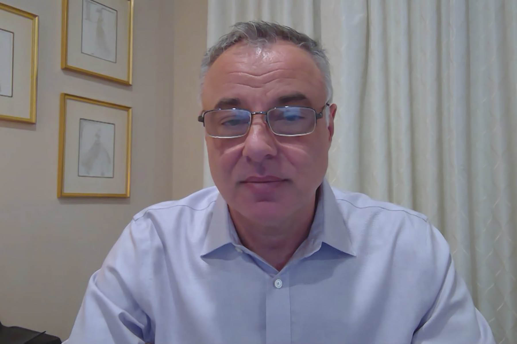 Kavčić: Roditelj se pita koji će udžbenik da kupi svom detetu