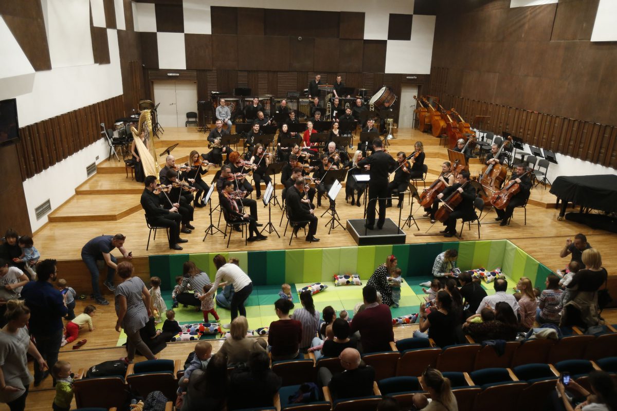 Koncerti za bebe u filharmoniji, neophodne kovid potvrde za roditelje