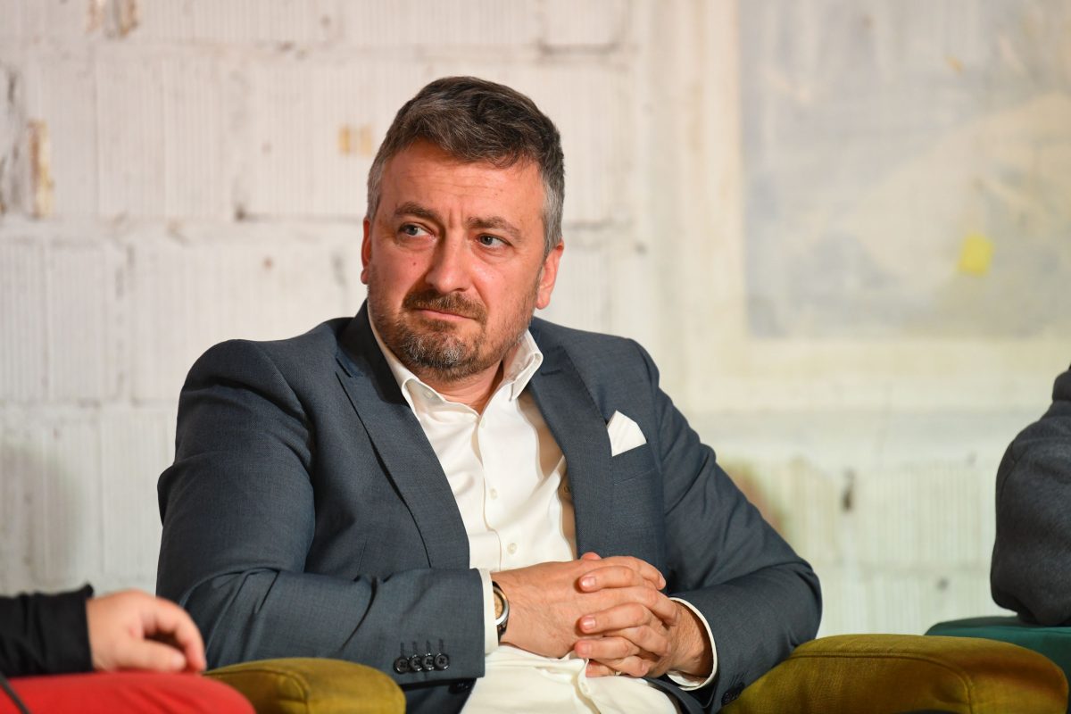 Georgiev: Vučić je naručilac spotova protiv nezavisnih medija, imam dokaze za to