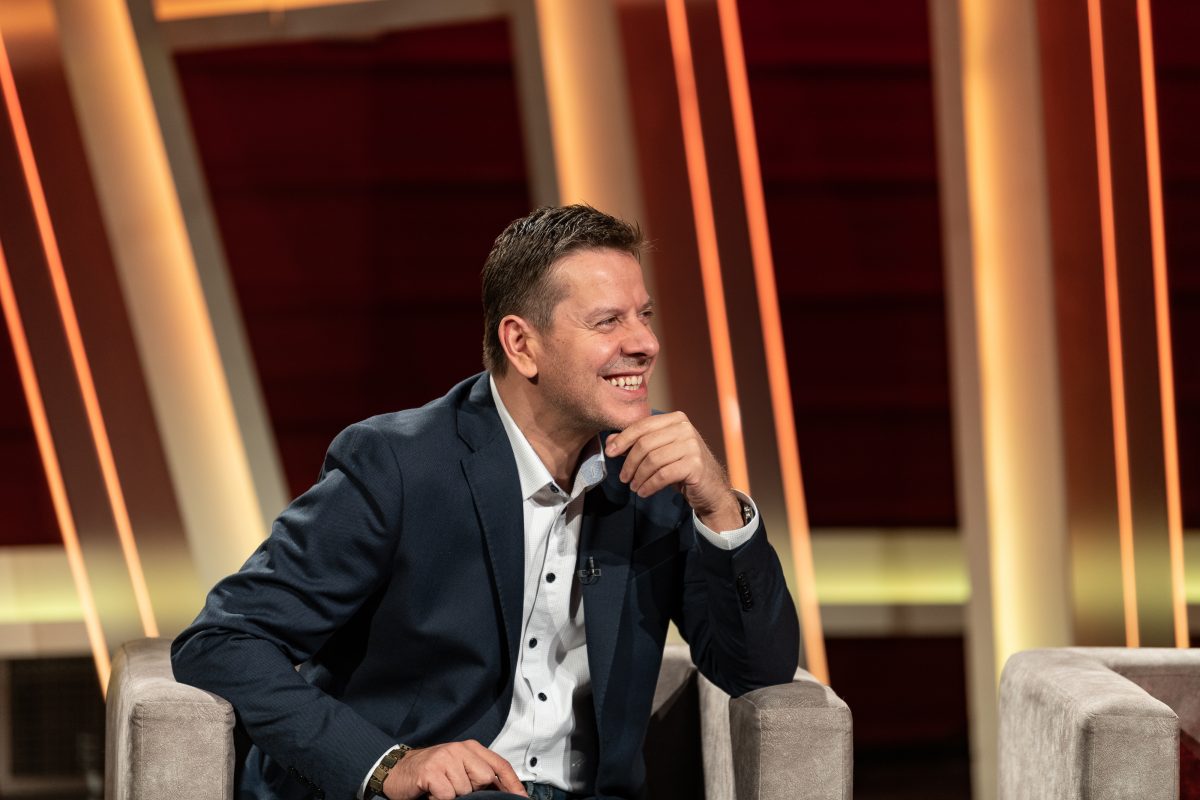 Vlado Georgiev bio je u vezi sa popularnom koleginicom: Fatalna plavuša ...