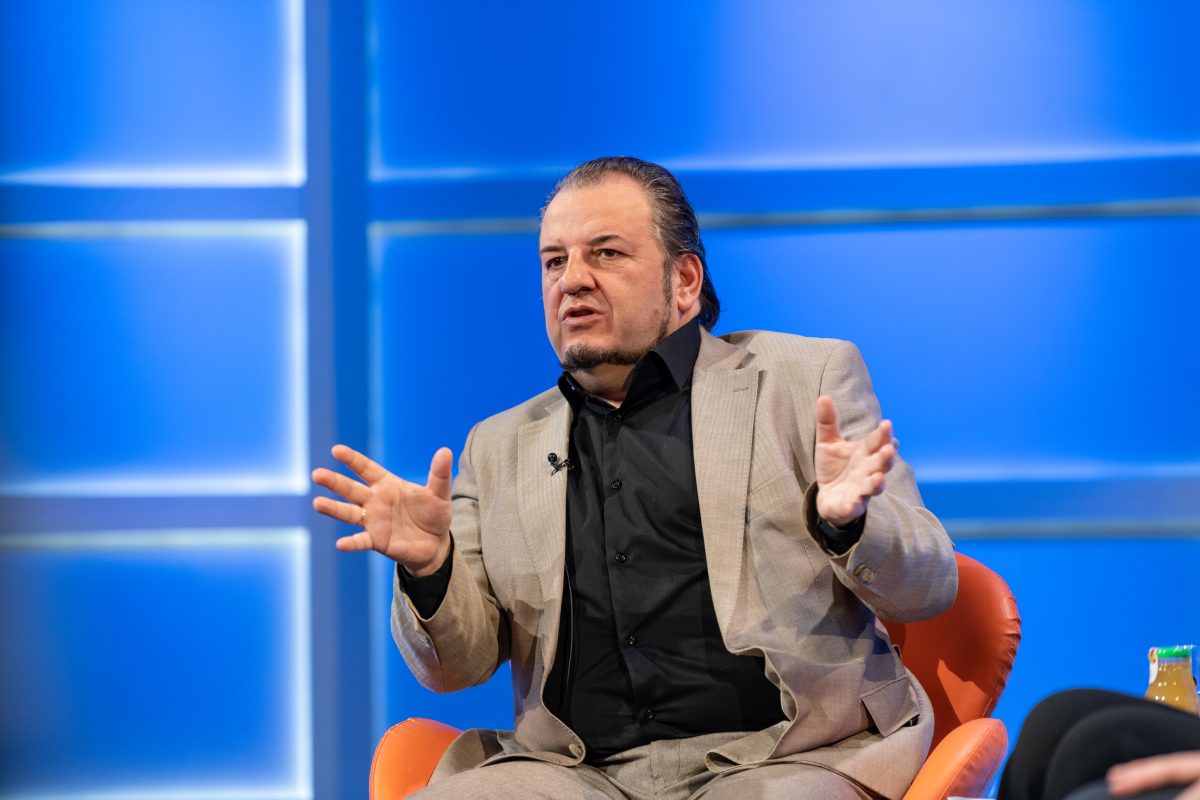 Piše Miodrag Jovanović: Srbija kao informaciona autokratija - uloga REM-a