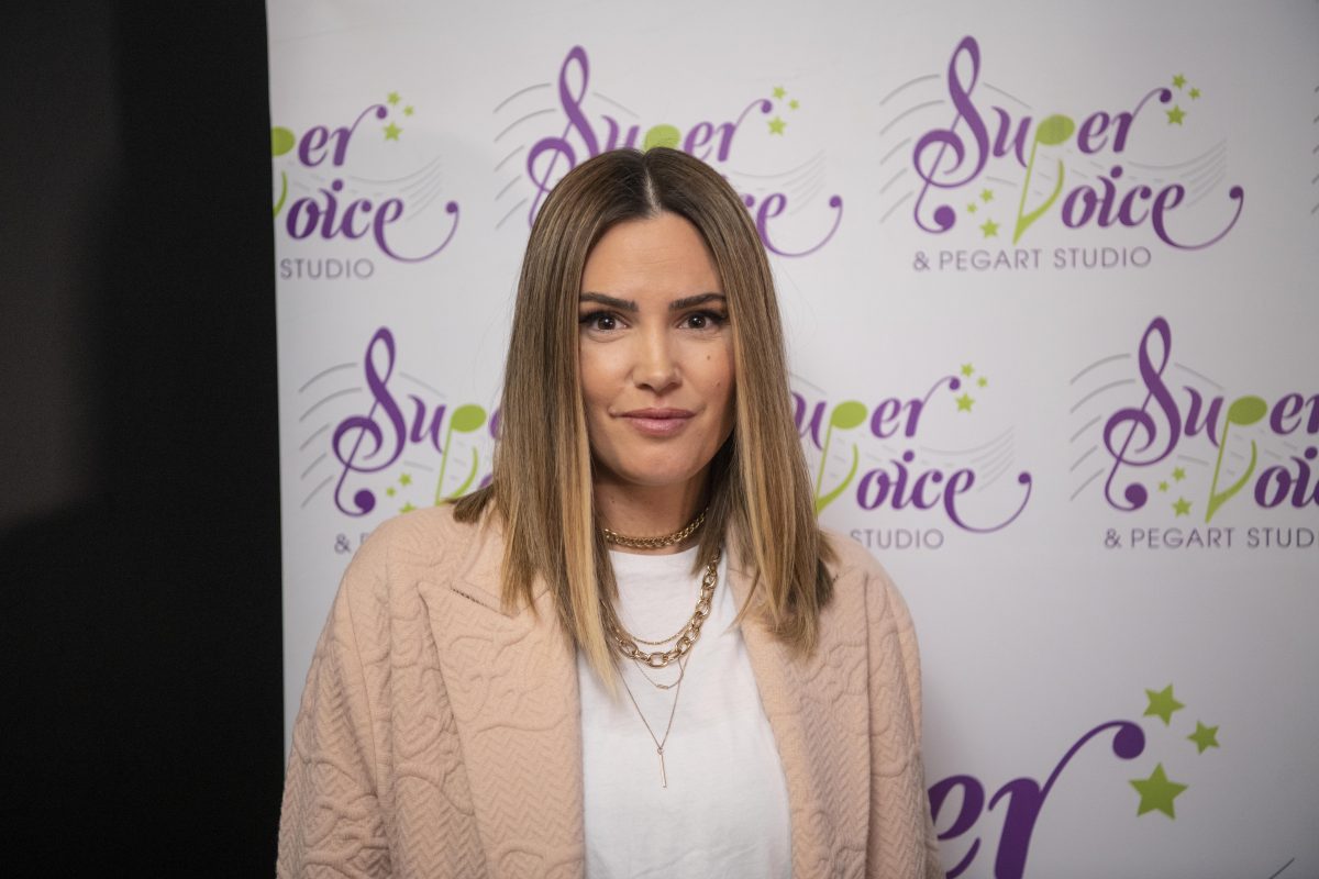 Ana Bebić nikad atraktivnija: Pokazala vitko telo u kupaćem kostimu FOTO