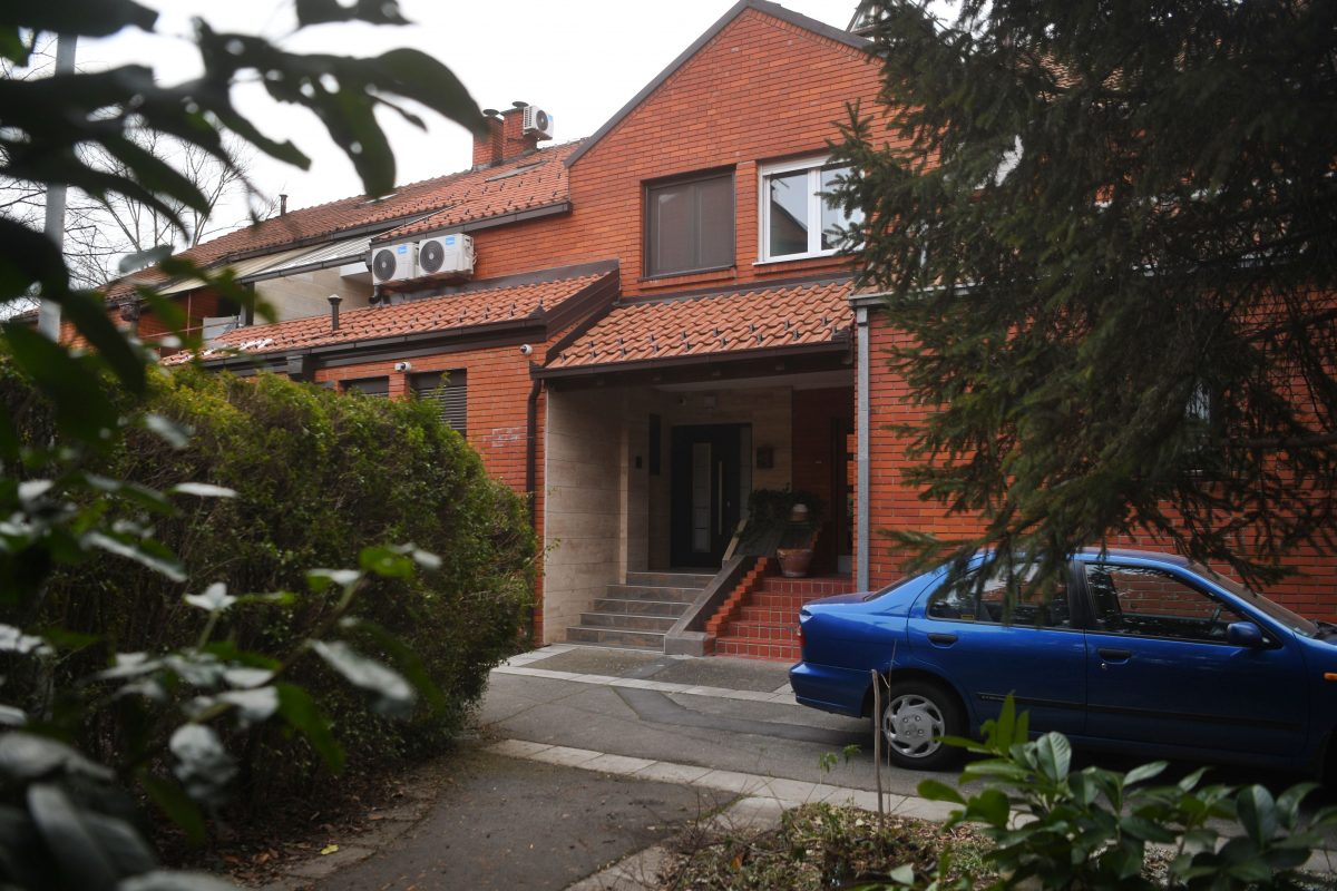 Bili smo u kući koju je Dušan Vlahović kupio od Čede Čvorka (FOTO)