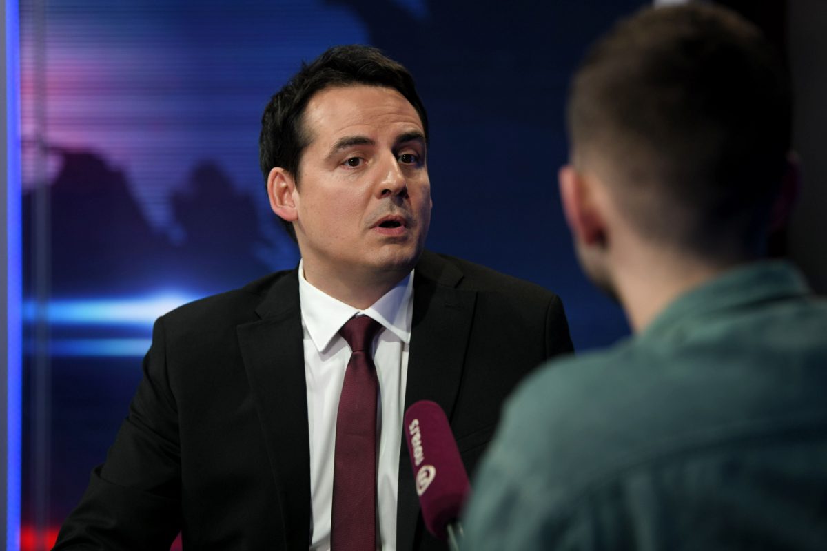 VIDEO INTERVJU Kesić: Građani moraju da dovuku dupeta i glasaju na izborima