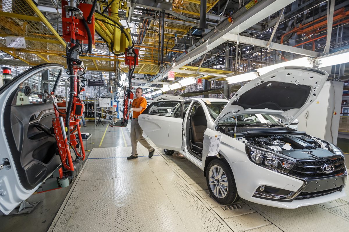 Nastavak krize ruske automobilske industrije: Lade će proizvoditi ...
